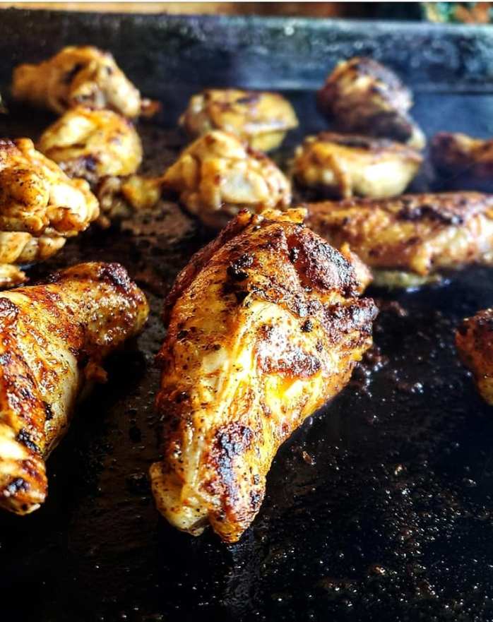 Crazy Cajun Chicken Wings on the Blackstone Griddle (Recipe!) – Grizzly BBQ