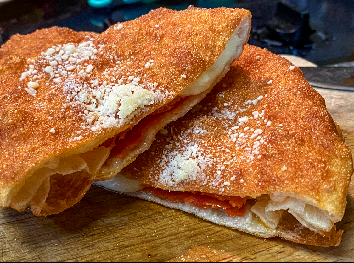 Easy Deep-Fried Calzone (Panzerotti) Recipe – Grizzly BBQ